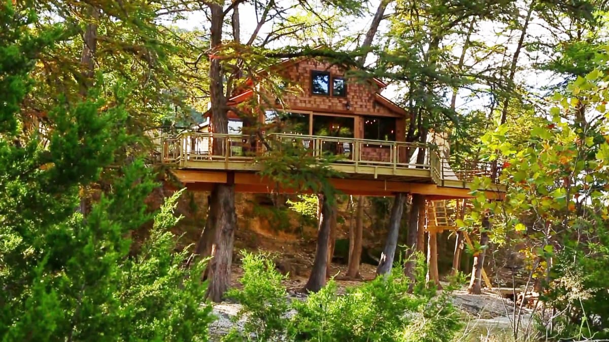 Texas-Sized Treehouse - Treehouse Masters | Animal Planet