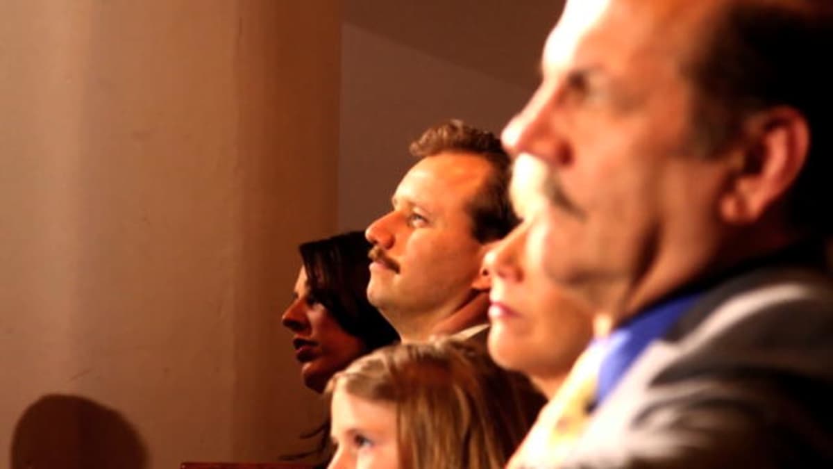 The Picture Perfect Family - Blood Relatives | Investigation Discovery