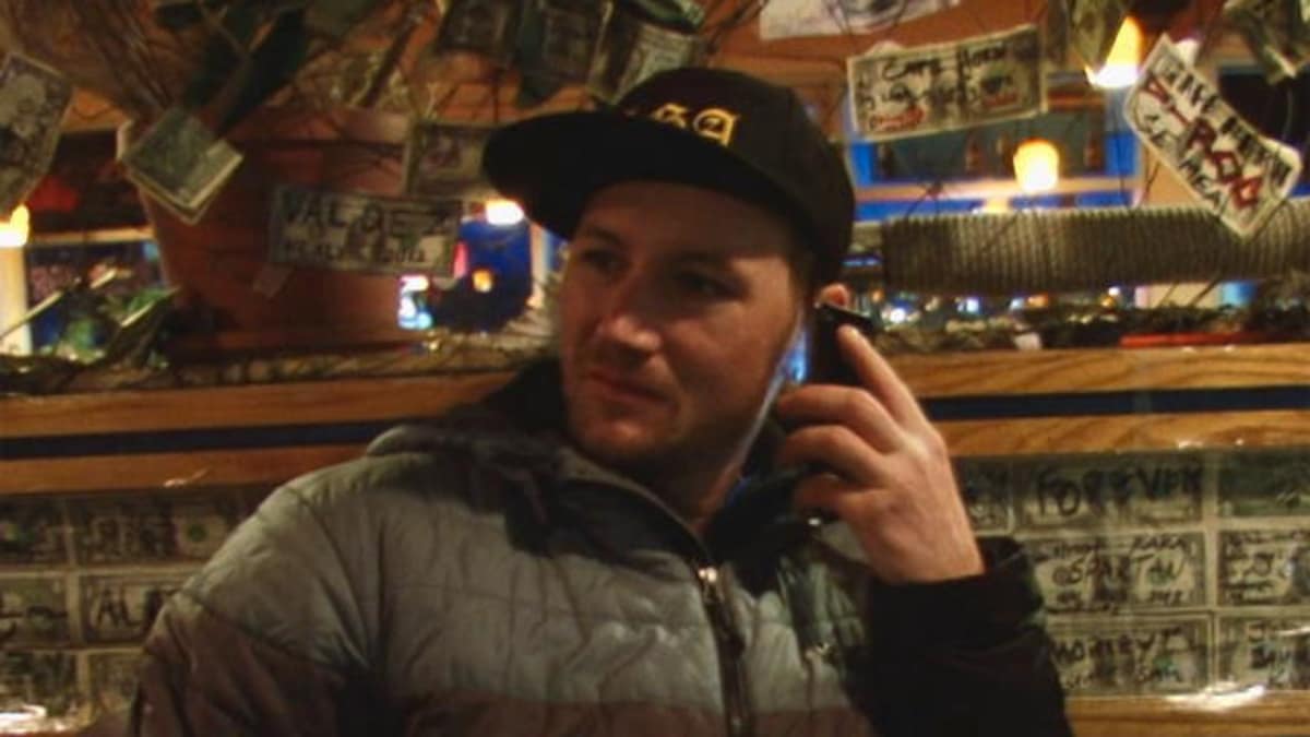 Captain Elliott Abandons His Ship - Deadliest Catch | Discovery