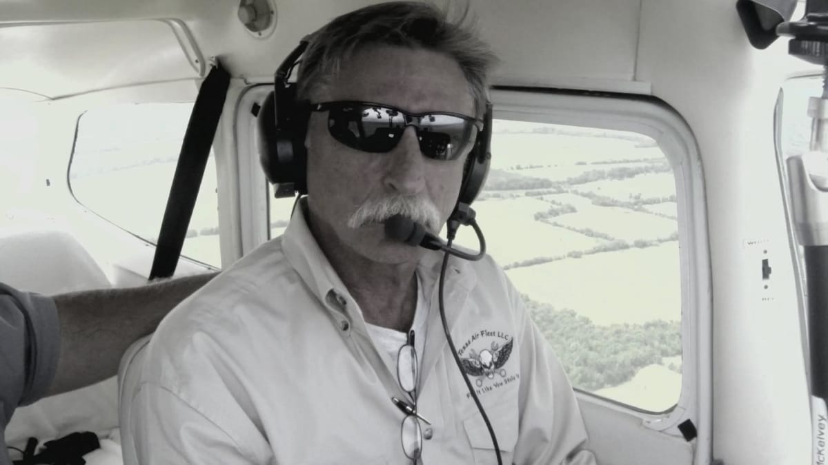 Swiping Planes For A Living - Airplane Repo | Discovery