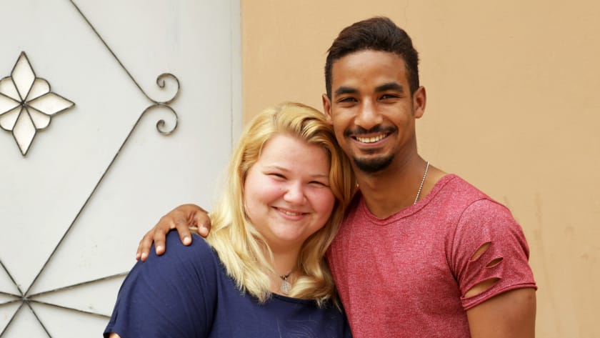 Nicole and Azan - 90 Day Fiancé Cast | TLC
