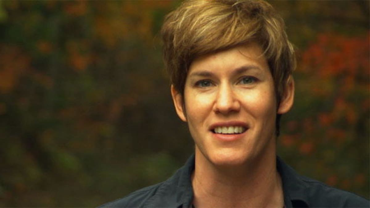 Meet the Crew: Meet Ranae - Finding Bigfoot | Animal Planet