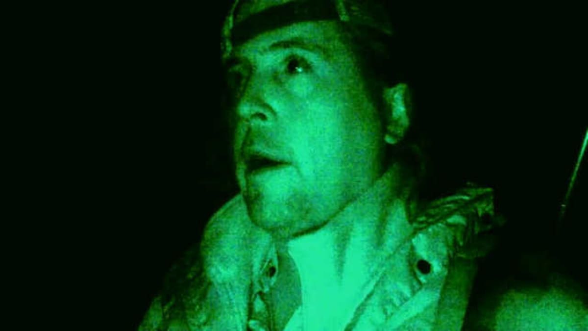 Bobo Schools Fellow Squatcher in Squatch Calls - Finding Bigfoot ...