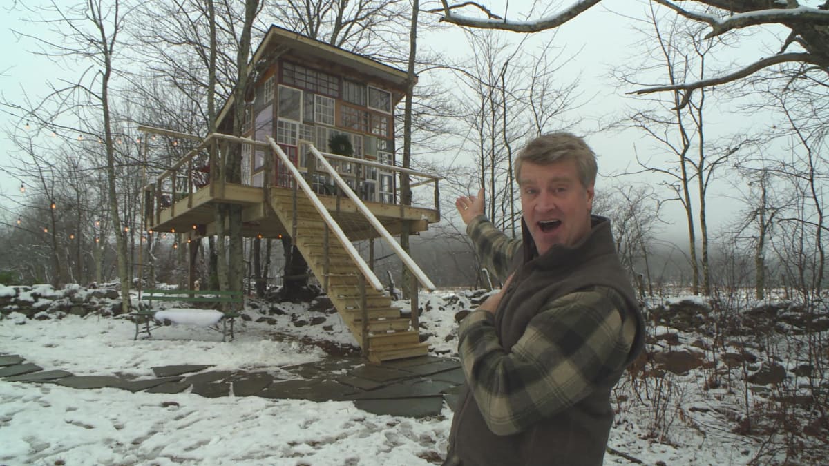 Behind the Build: Glasshouse Treehouse - Treehouse Masters | Animal Planet