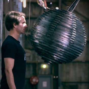 Outrageous Acts of Science | Watch Full Episodes & More! - Science