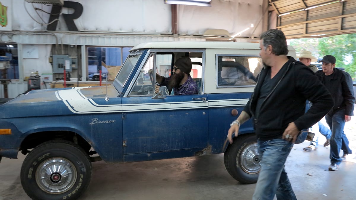 Bad Ass Bronco Part 1 Fast N Loud