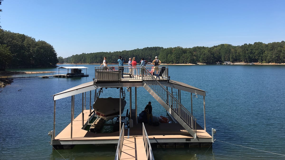 A New Life on Lake Lanier | Lakefront Bargain Hunt