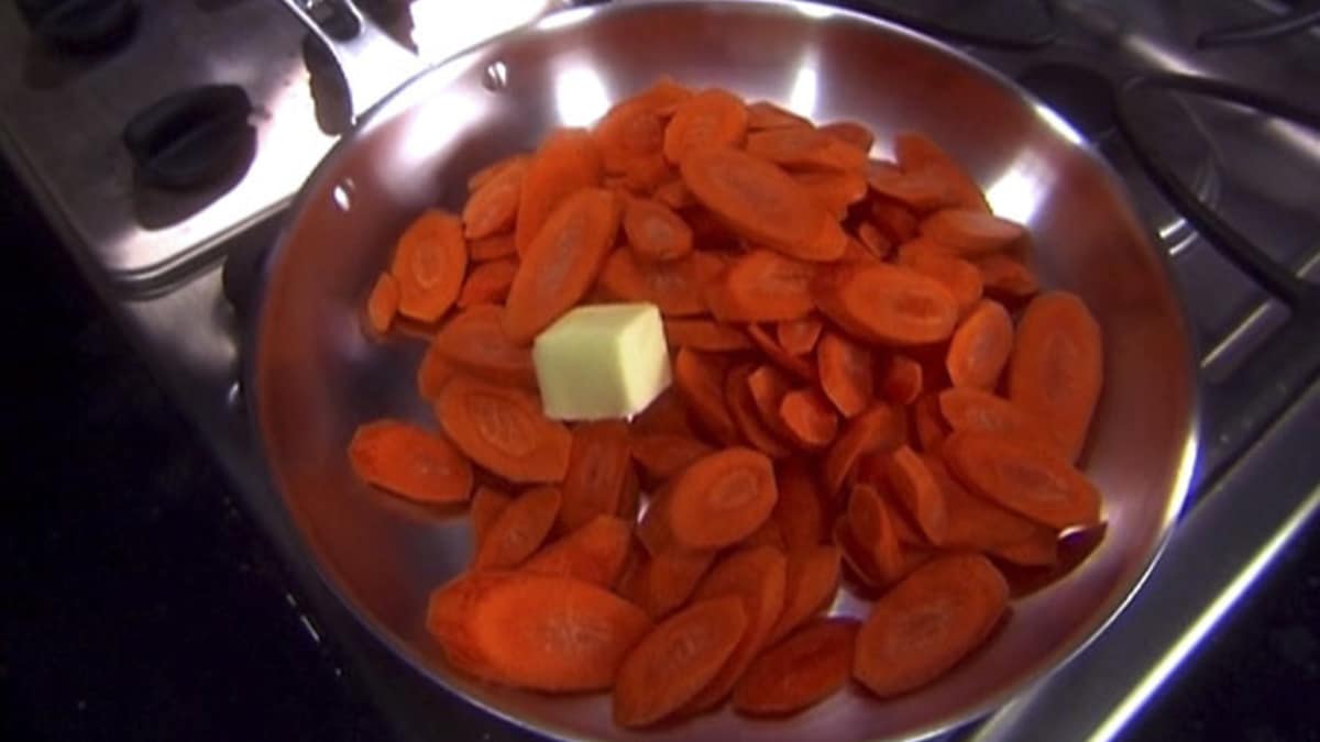 Carrots: A Taproot Orange | Good Eats