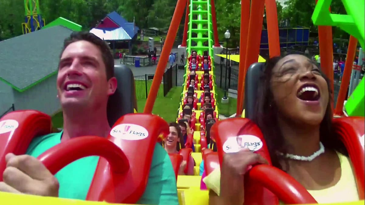 World's Tallest Loop | Insane Coaster Wars: World Domination