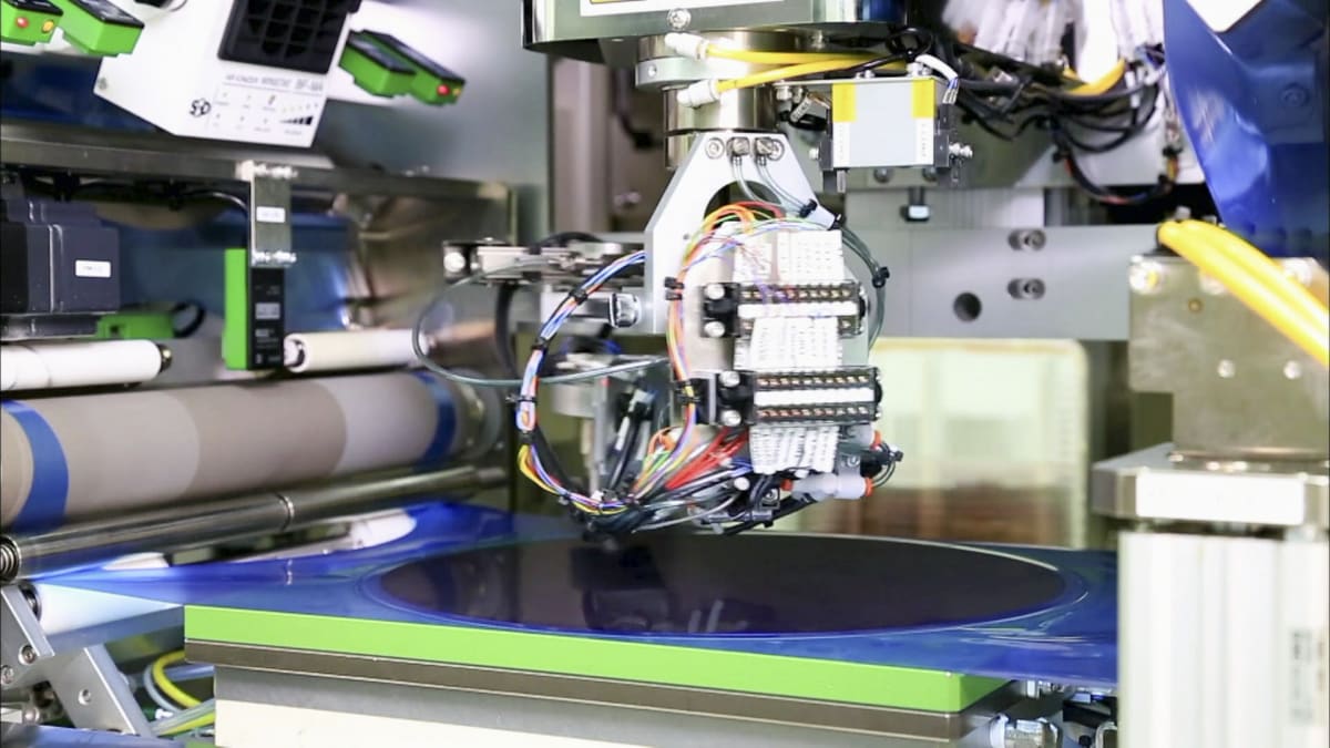 Solid State Drives | How It's Made