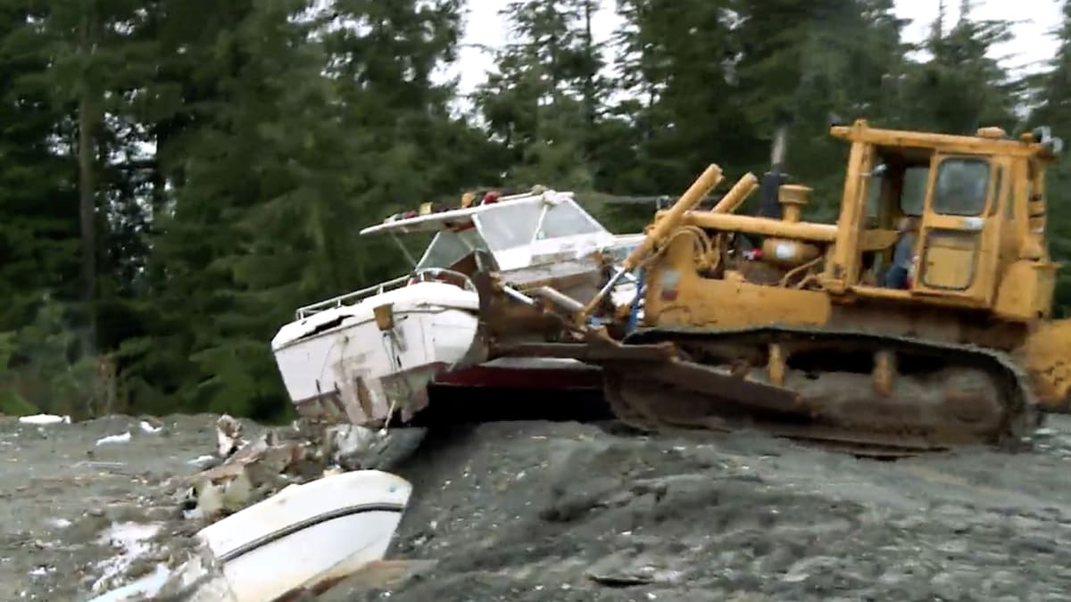 Secrets of the Bush | Alaskan Bush People