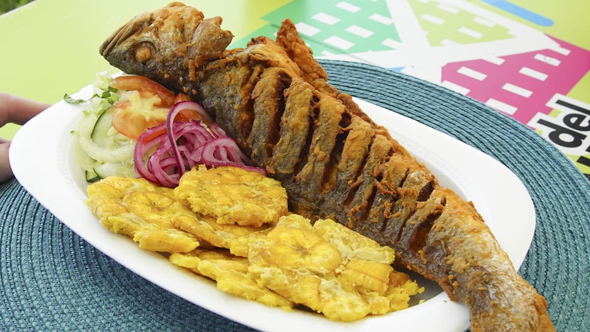 Panama City | Bizarre Foods: Delicious Destinations